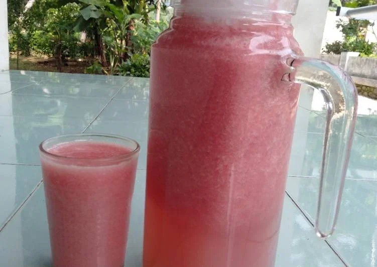 Resep Jus Jambu Merah Segar, Nikmat dan Kaya Manfaat untuk Daya Tahan ...