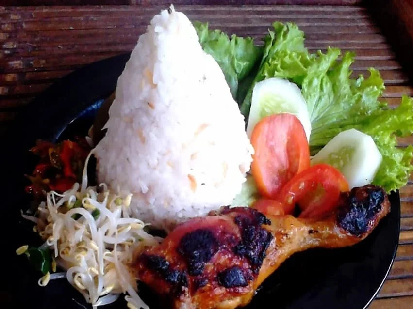 Resep Liwetan Sunda Autentik, Rahasia Menyajikan Hidangan Lezat dan ...